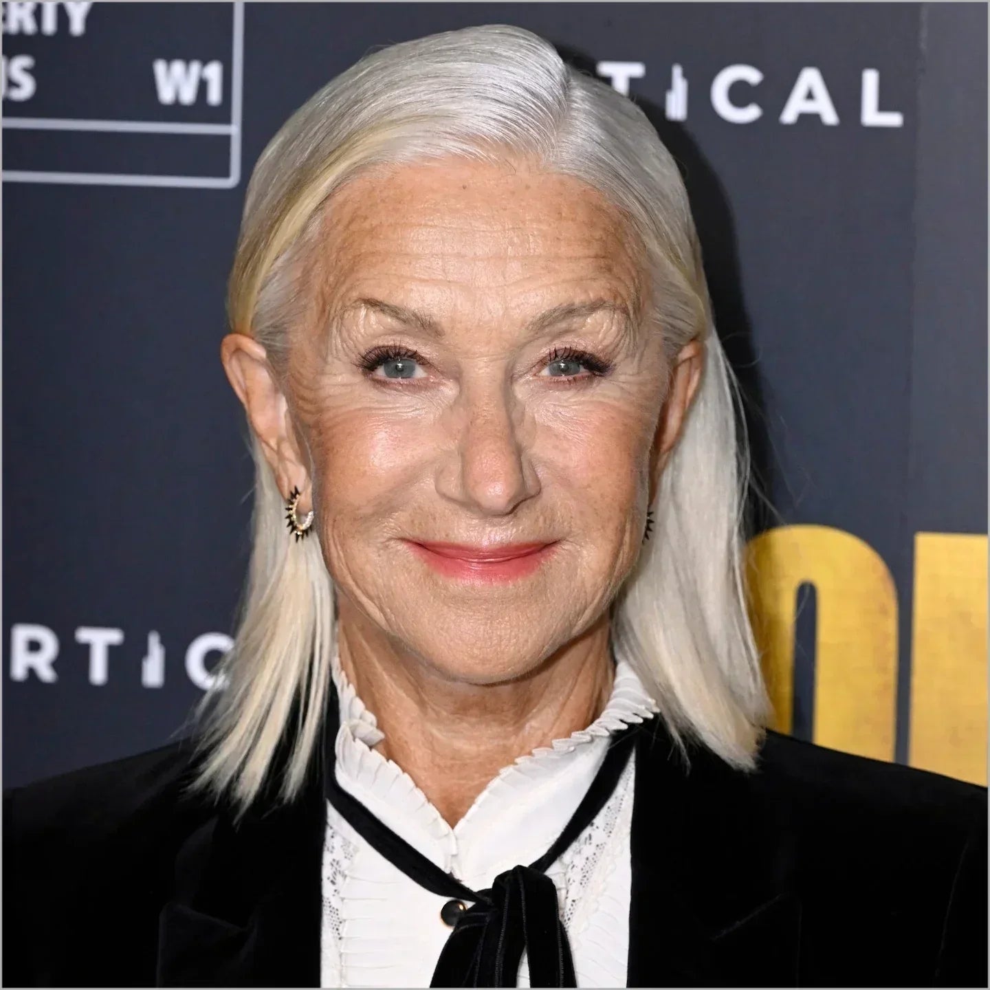 Helen Mirren – MARIA TASH